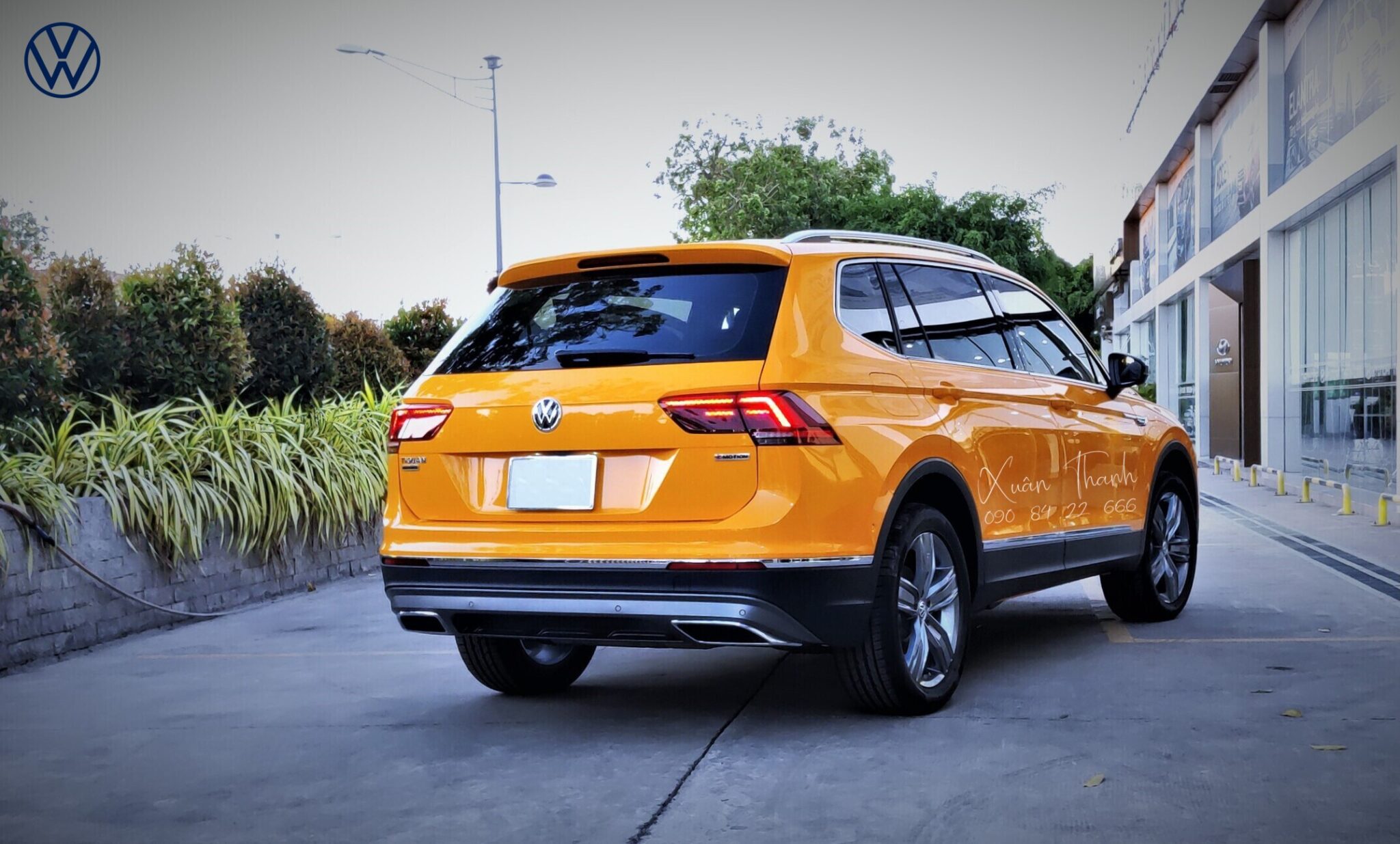 TIGUAN LUXURY S 2021 MÀU VÀNG RACING YELLOW METALLIC ĐÔC NHẤT TẠI VIỆT ...